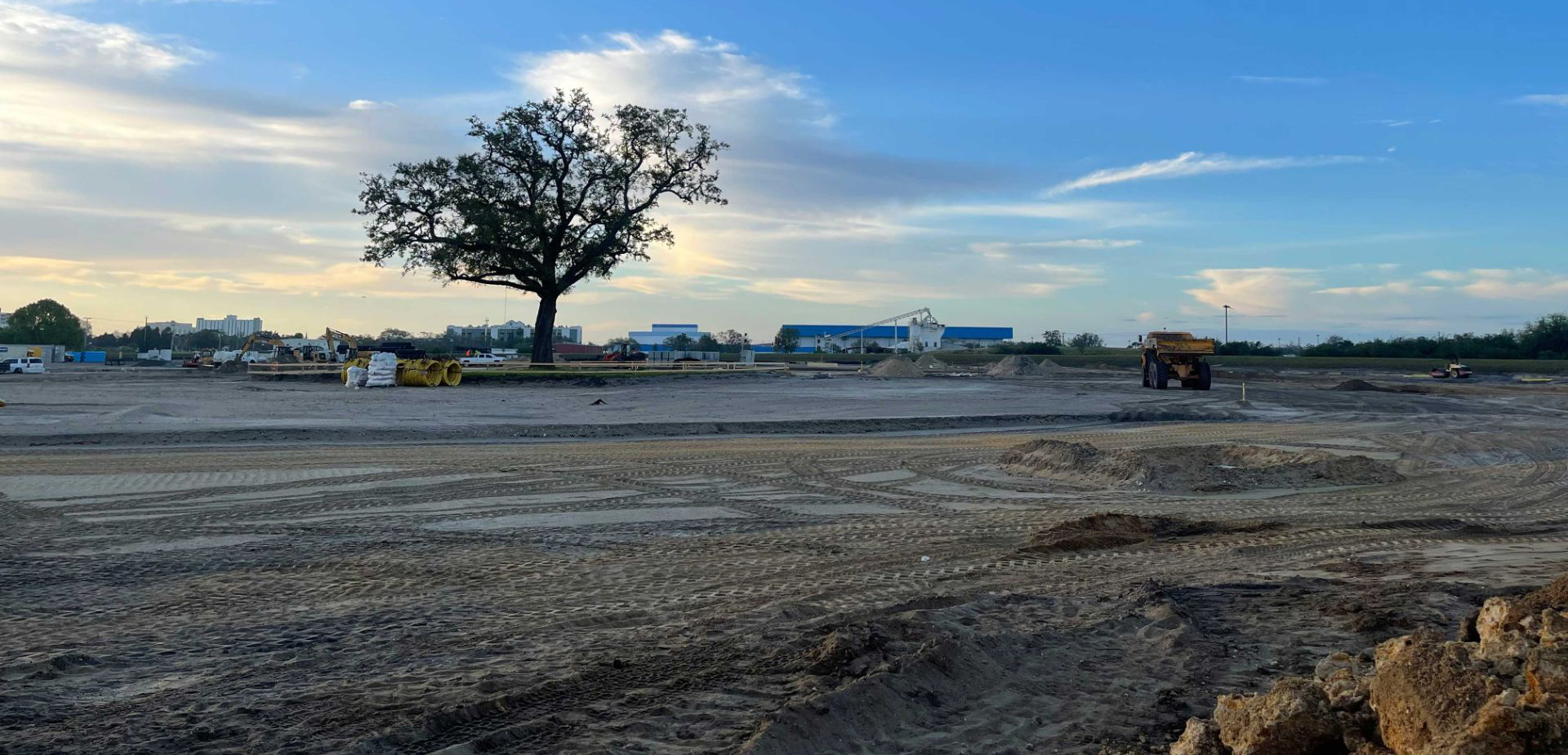 Lake Wire Luxury Apartments | Smith Site Development South, LLC